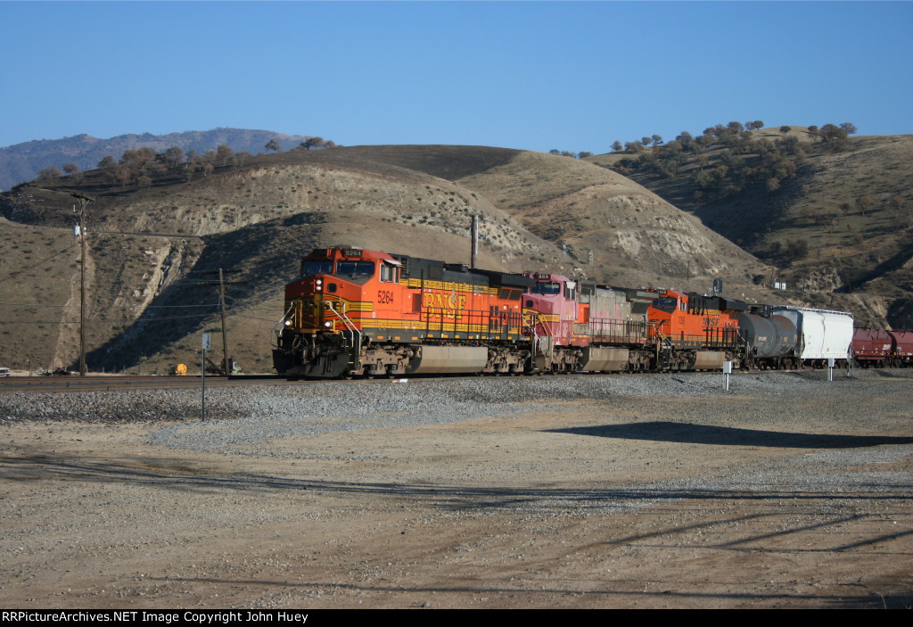 BNSF 5264